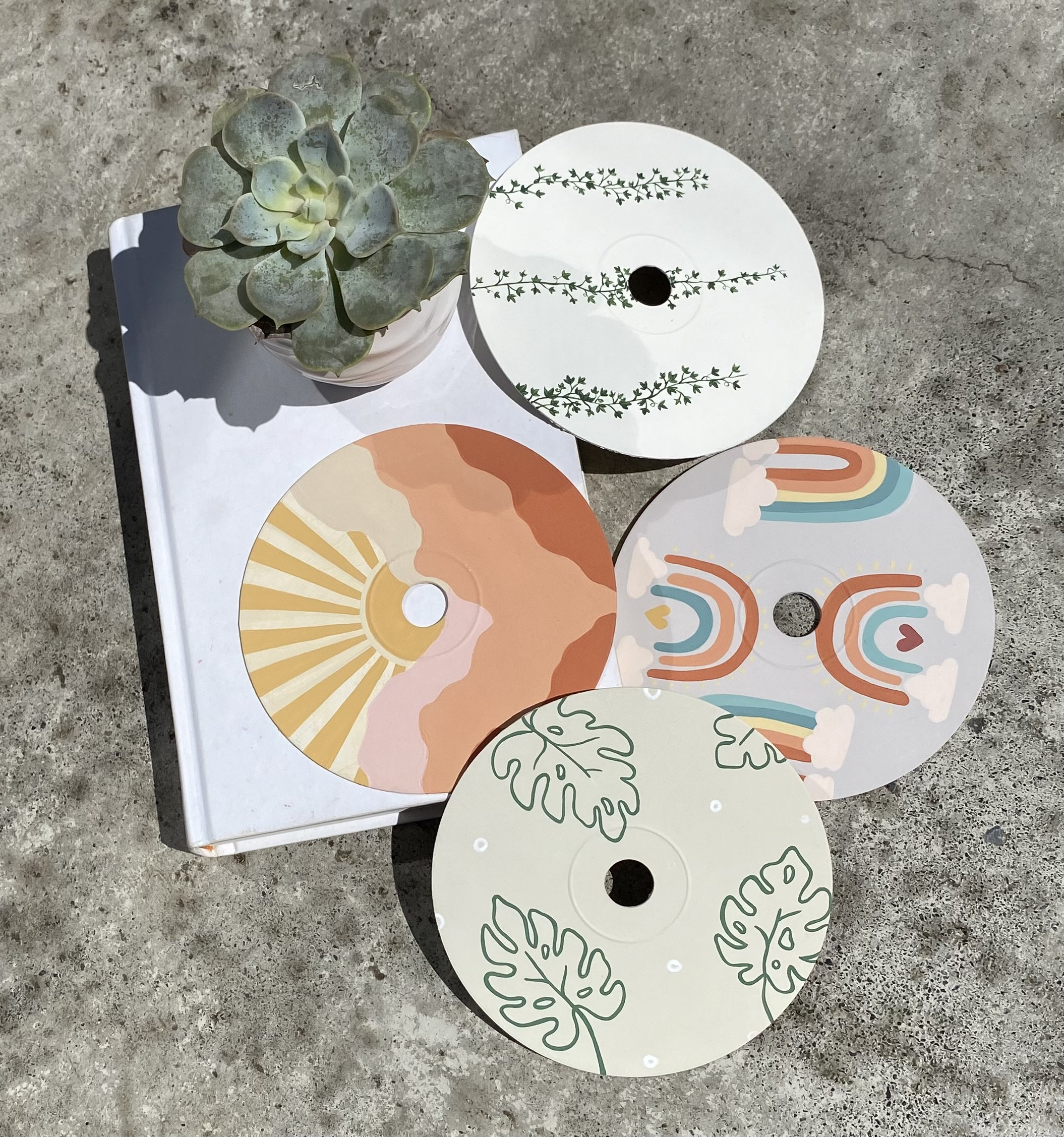 4 Pack Painted Cds for Room Decor | Handpainted | Boho Aesthetic ...
