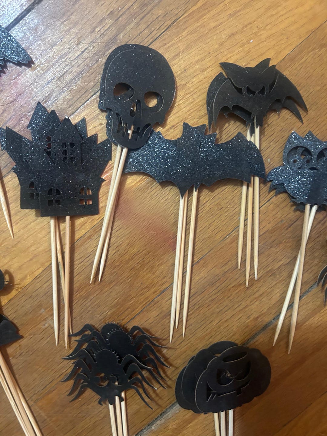 Halloween Cupcake Toppers ~ Skulls Crows Spiders Owls Ghosts Haunted ...