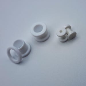 Pair White Ear Tunnels Plugs Gauges Spacers Acrylic Screw Fit Double ...