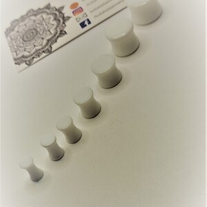 Pair Solid White Ear Plugs Acrylic Saddle Back Double Flare Stretcher ...