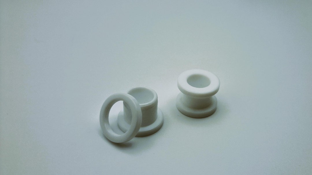 Pair White Ear Tunnels Plugs Gauges Spacers Acrylic Screw Fit Double ...