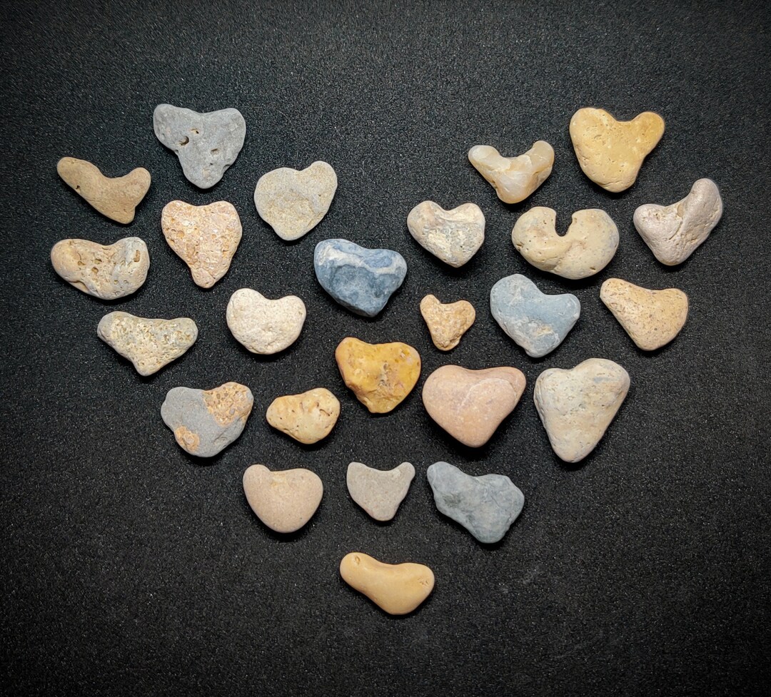 Heart Shaped Rocks Bulk, Lot 15-35 Pieces, 1/2'' - 1'' Genuine Hearts ...