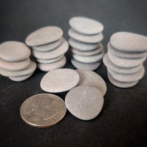 Small Flat Beach Rocks Bulk, Lot 30-90 Pieces, 1/4''- 3/4'' Smooth Grey ...