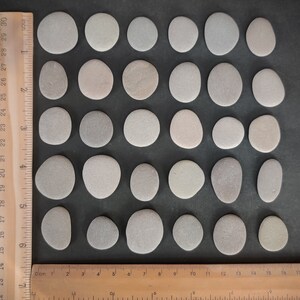 Small Flat Beach Rocks Bulk, Lot 30-90 Pieces, 1/4''- 3/4'' Smooth Grey ...