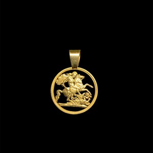 22K Gold Saint George Pendant, Sovereign - Etsy