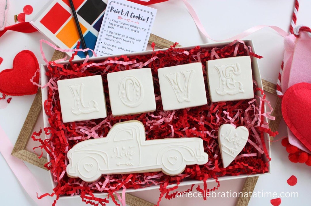 PYO Valentine Cookie Set-6, Valentine PYO Gift Set, Valentine Cookie ...