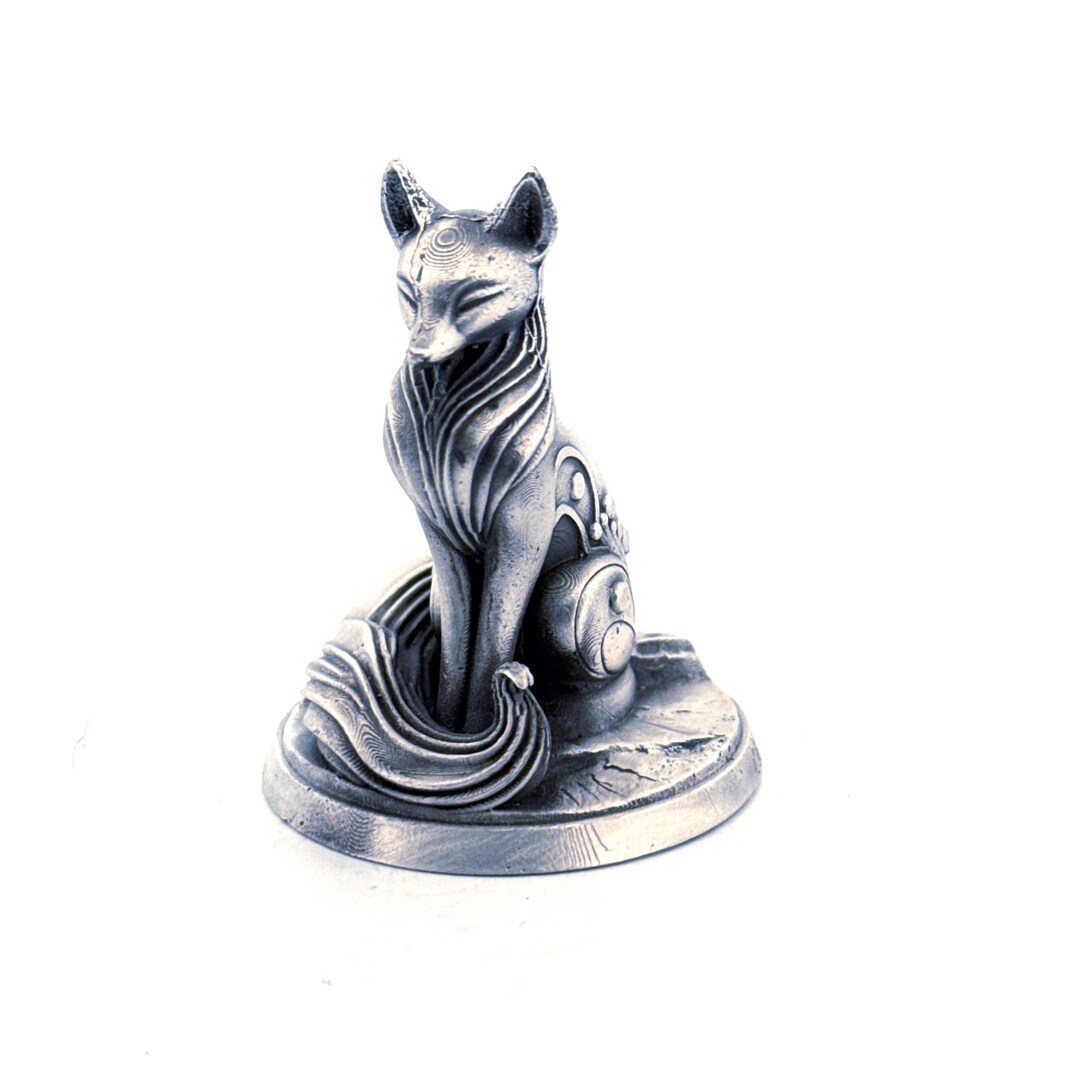 Regal Fox | Gold Spartan 999 Silver Statue | Hand-poured Collectible ...