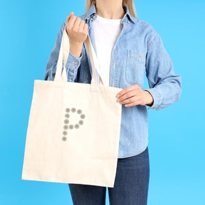 DAISY LETTER P Embroidery Design | Daisy Embroidery Design | Alphabet ...