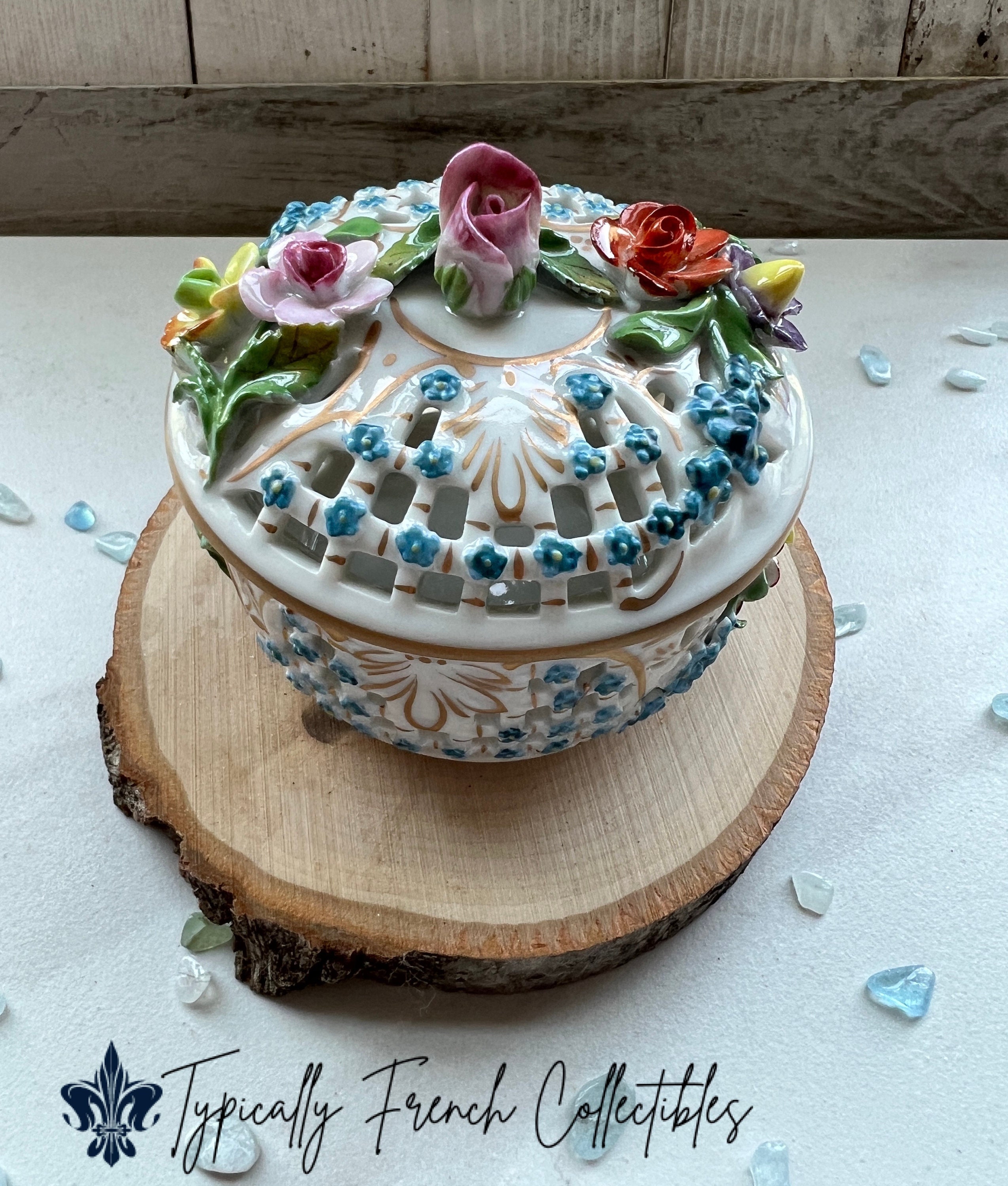 Floral Dresden Box. Vintage Floral Trinket Box. Pill Box Dresden Hand ...