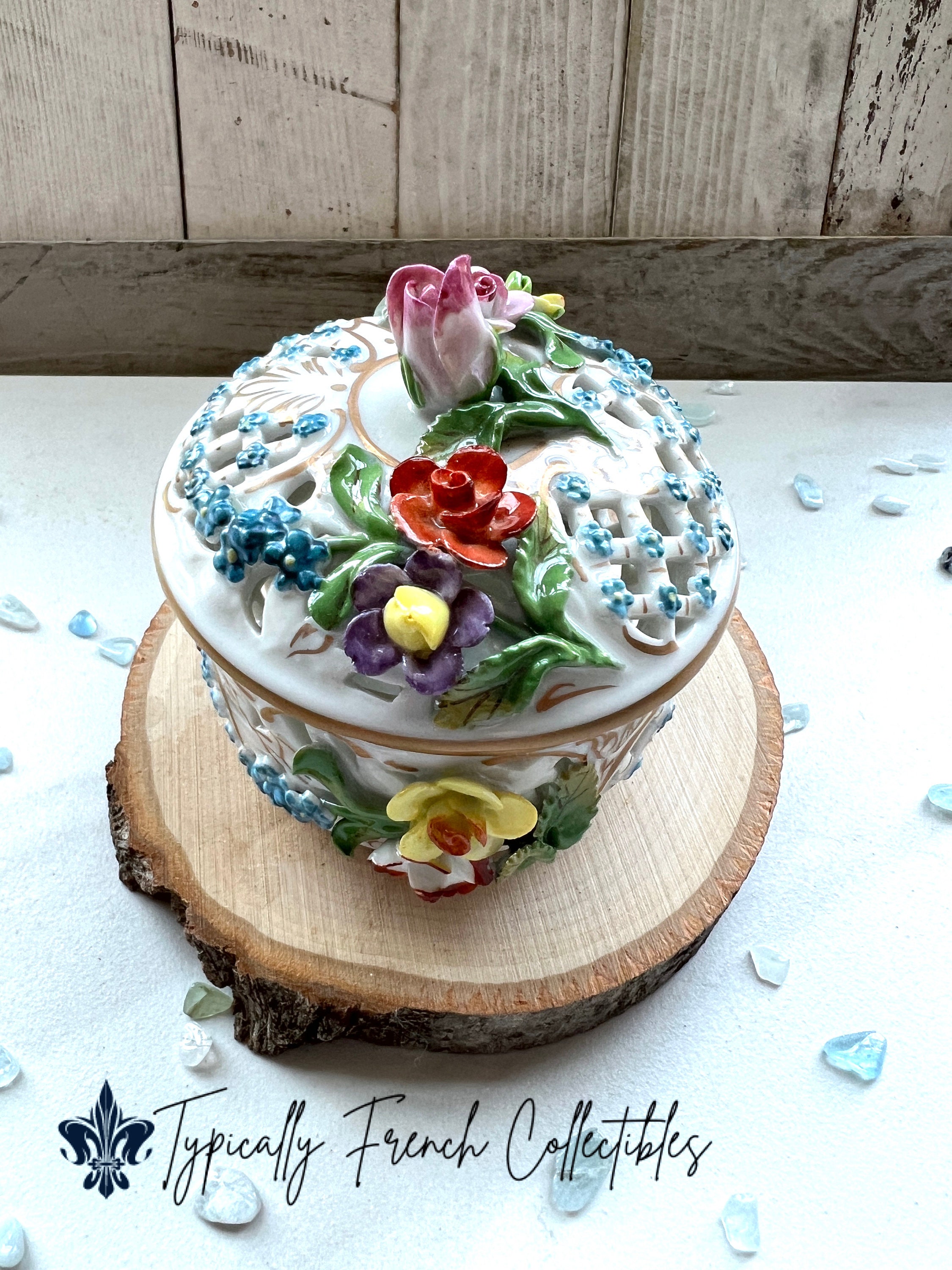 Floral Dresden Box. Vintage Floral Trinket Box. Pill Box Dresden Hand ...