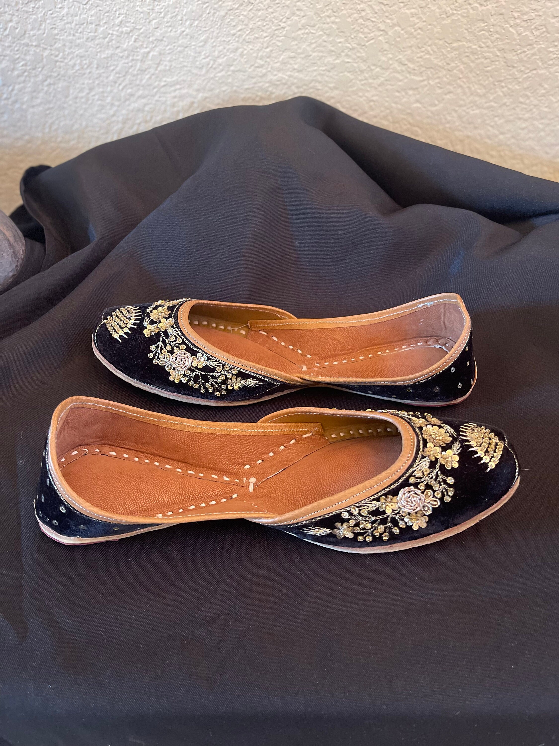 Punjabi Jutti/ Khussa/ Mojari/ Flat Shoes - Etsy