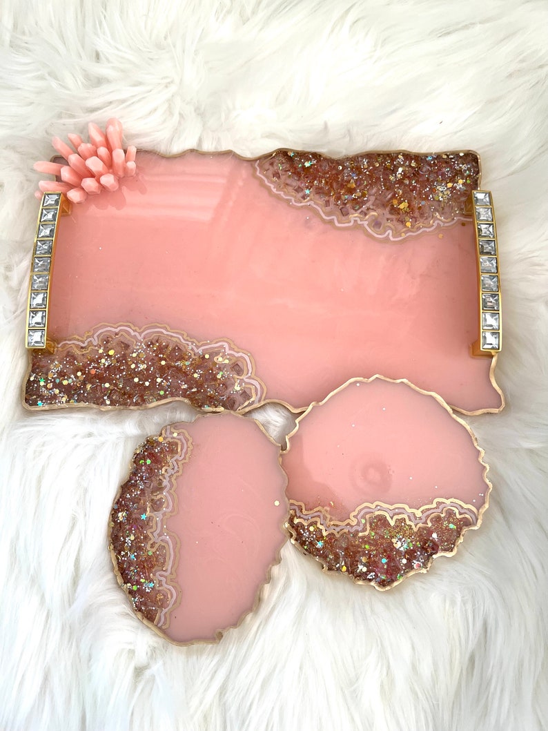 The Golden Pink Crown Tray With 2 Coasters Used as Serving Tray ...