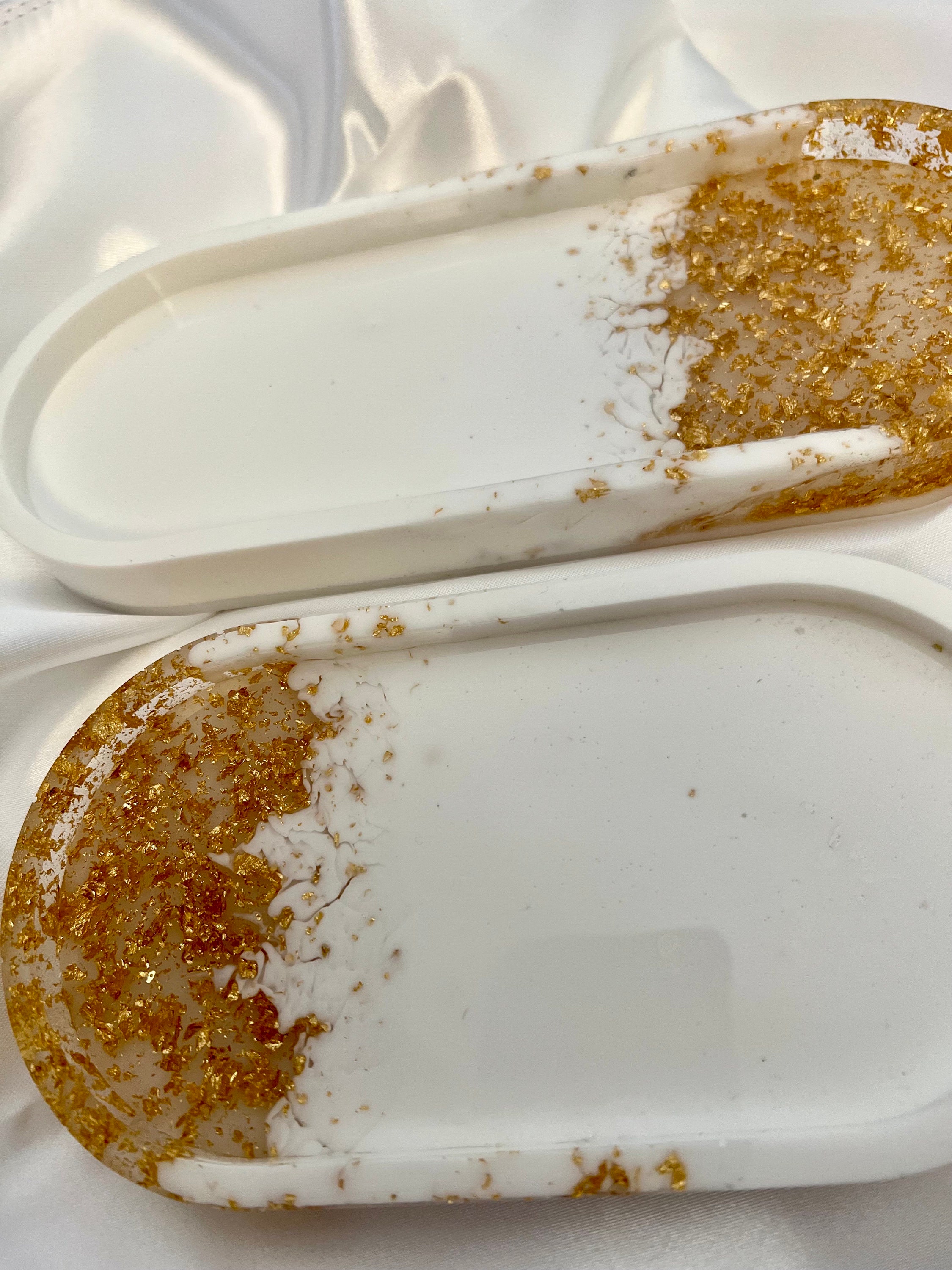 The Sparkling Mini Trays Used as Serving Tray, Perfume Tray, Tray on ...