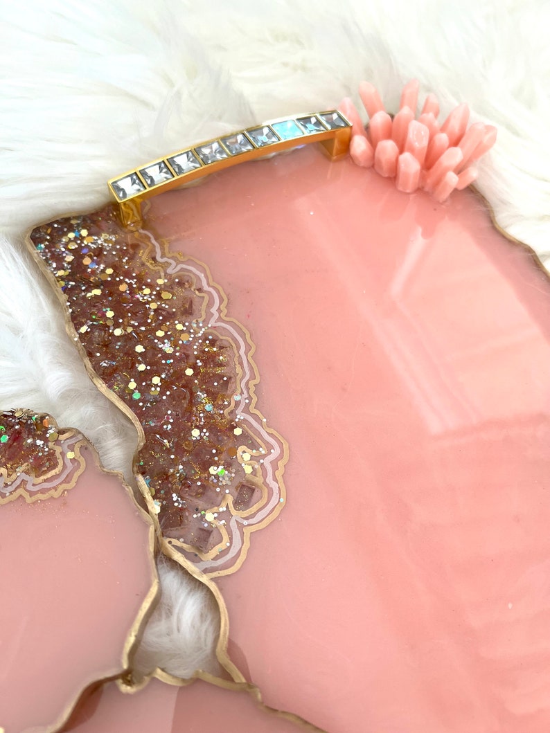 The Golden Pink Crown Tray With 2 Coasters Used as Serving Tray ...