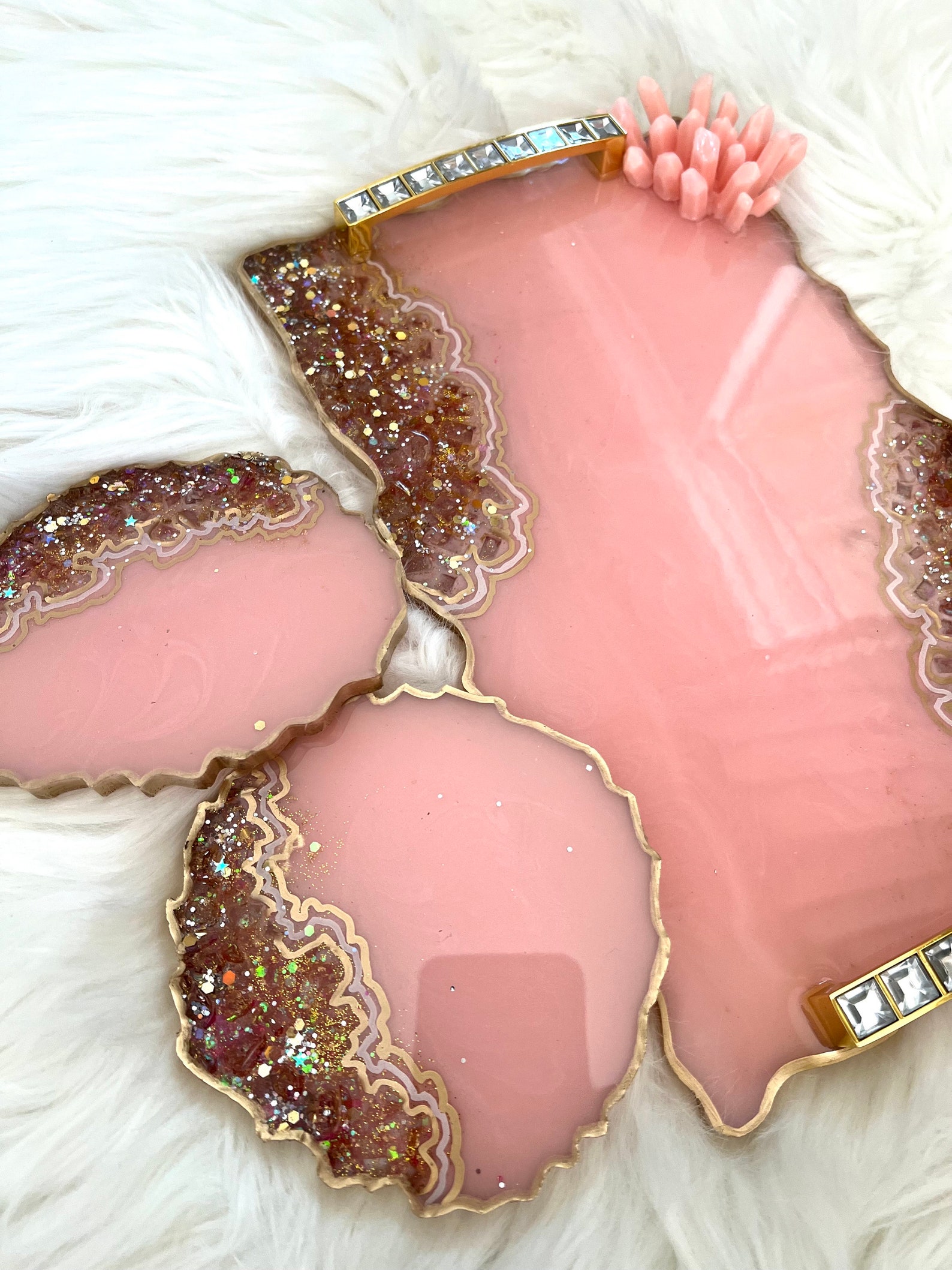 The Golden Pink Crown Tray With 2 Coasters Used as Serving Tray ...