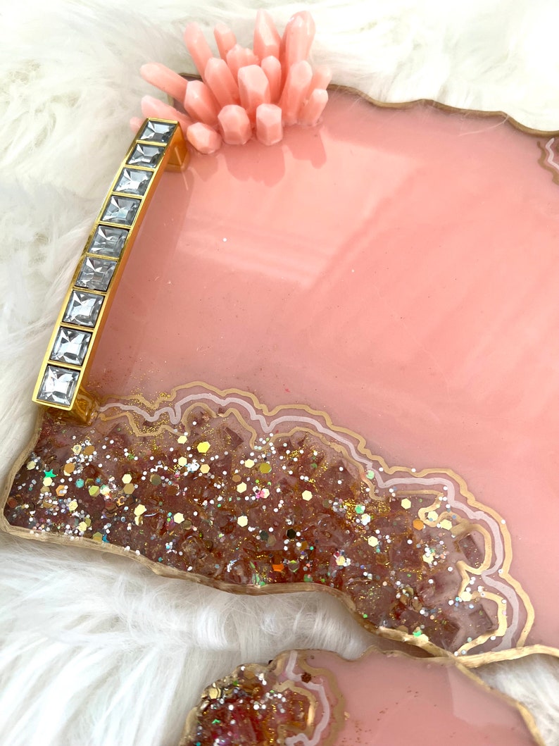The Golden Pink Crown Tray With 2 Coasters Used as Serving Tray ...