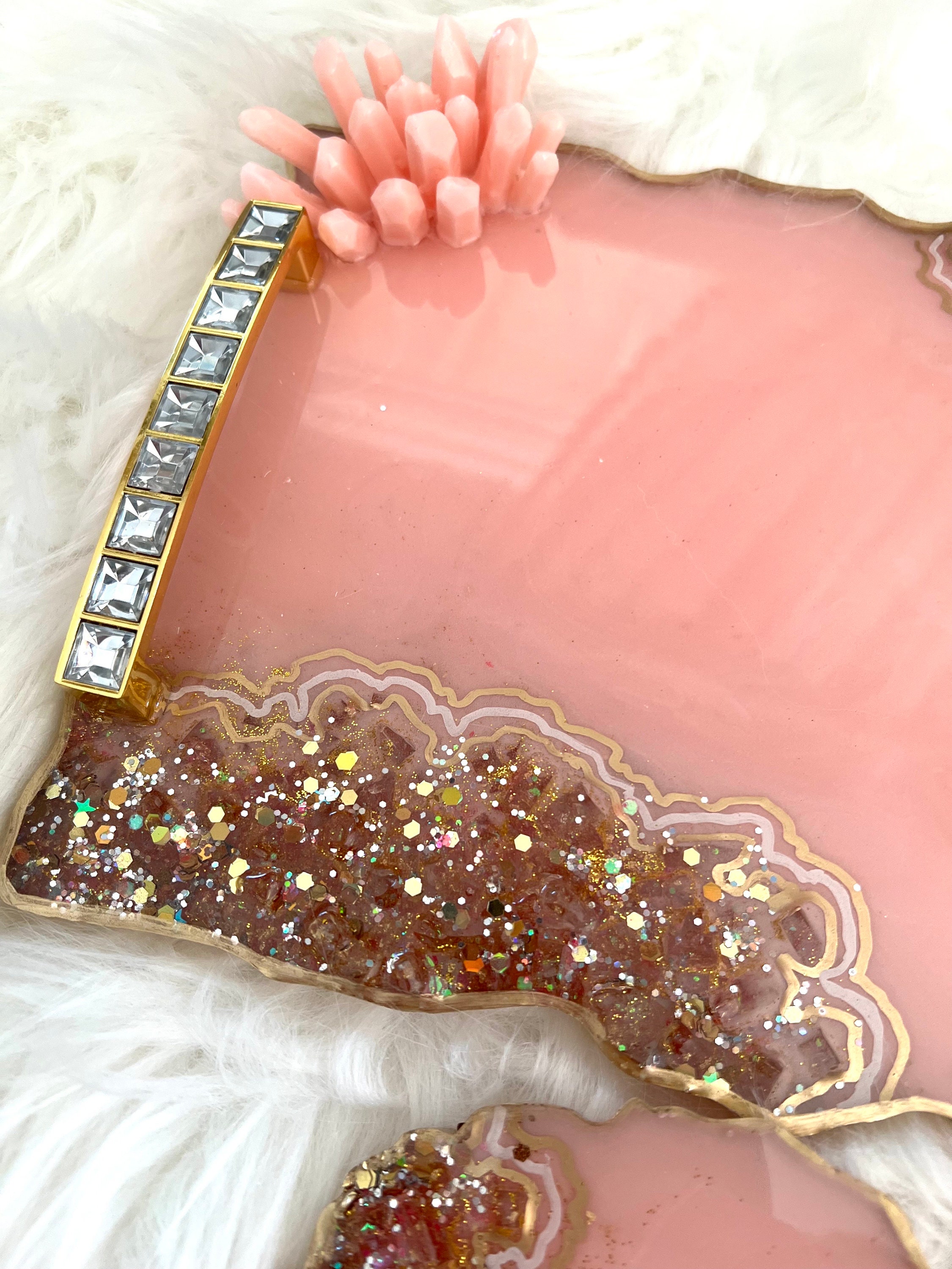 The Golden Pink Crown Tray With 2 Coasters Used as Serving Tray ...
