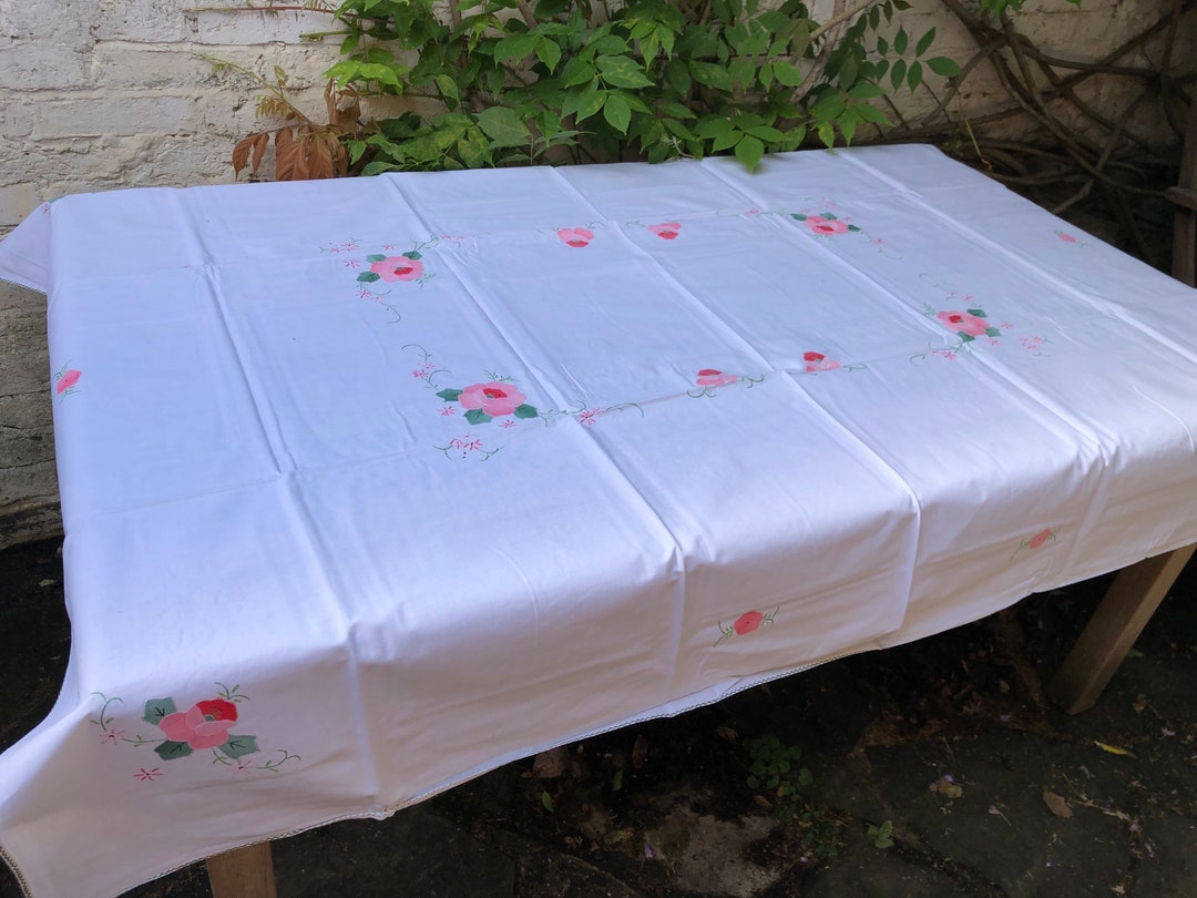 Beautiful Vintage Appliqué Embroidered Tea Party Tablecloth Hand-made ...