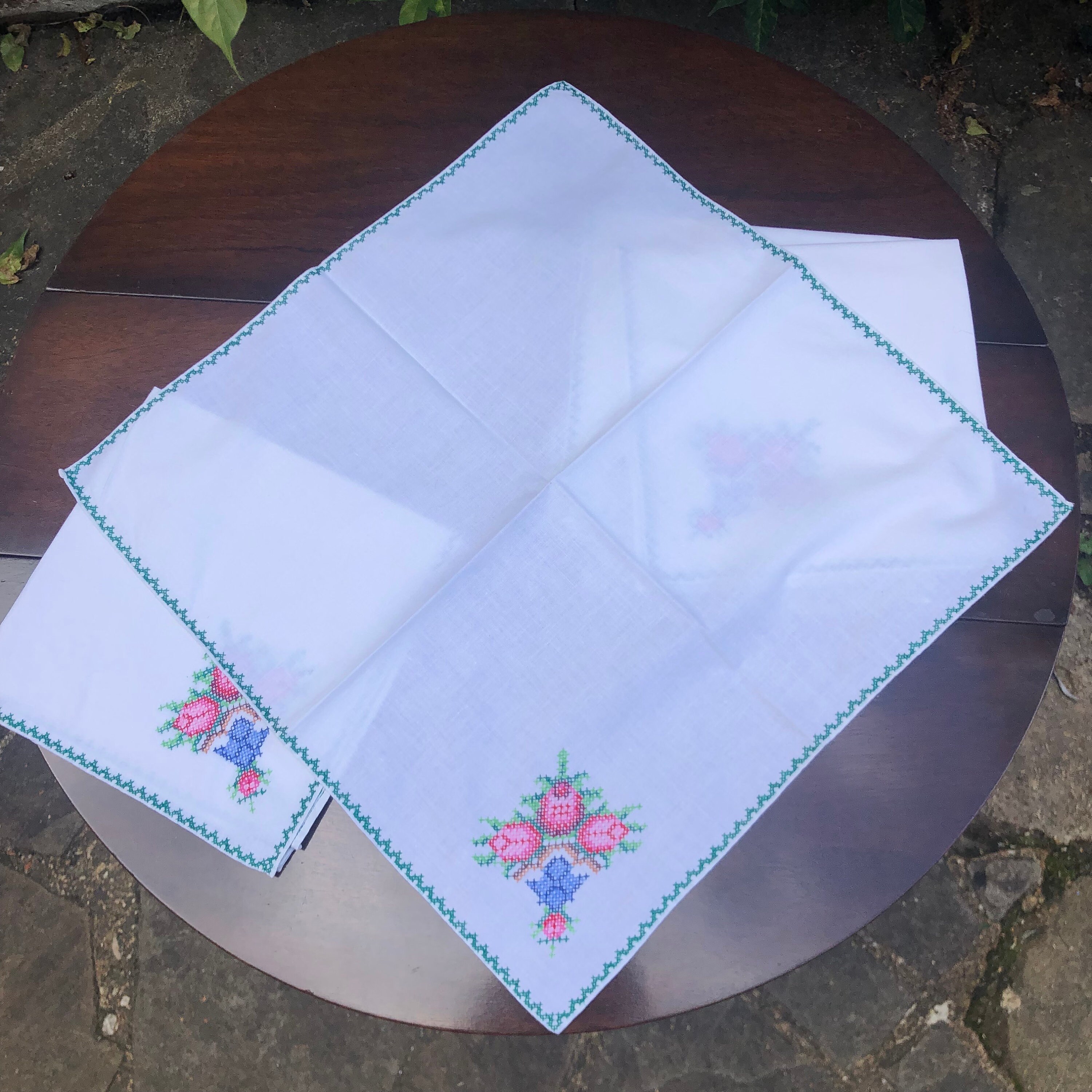 Set of 5 Vintage Floral Cross Stitches Hand-embroidered Placemats Table ...