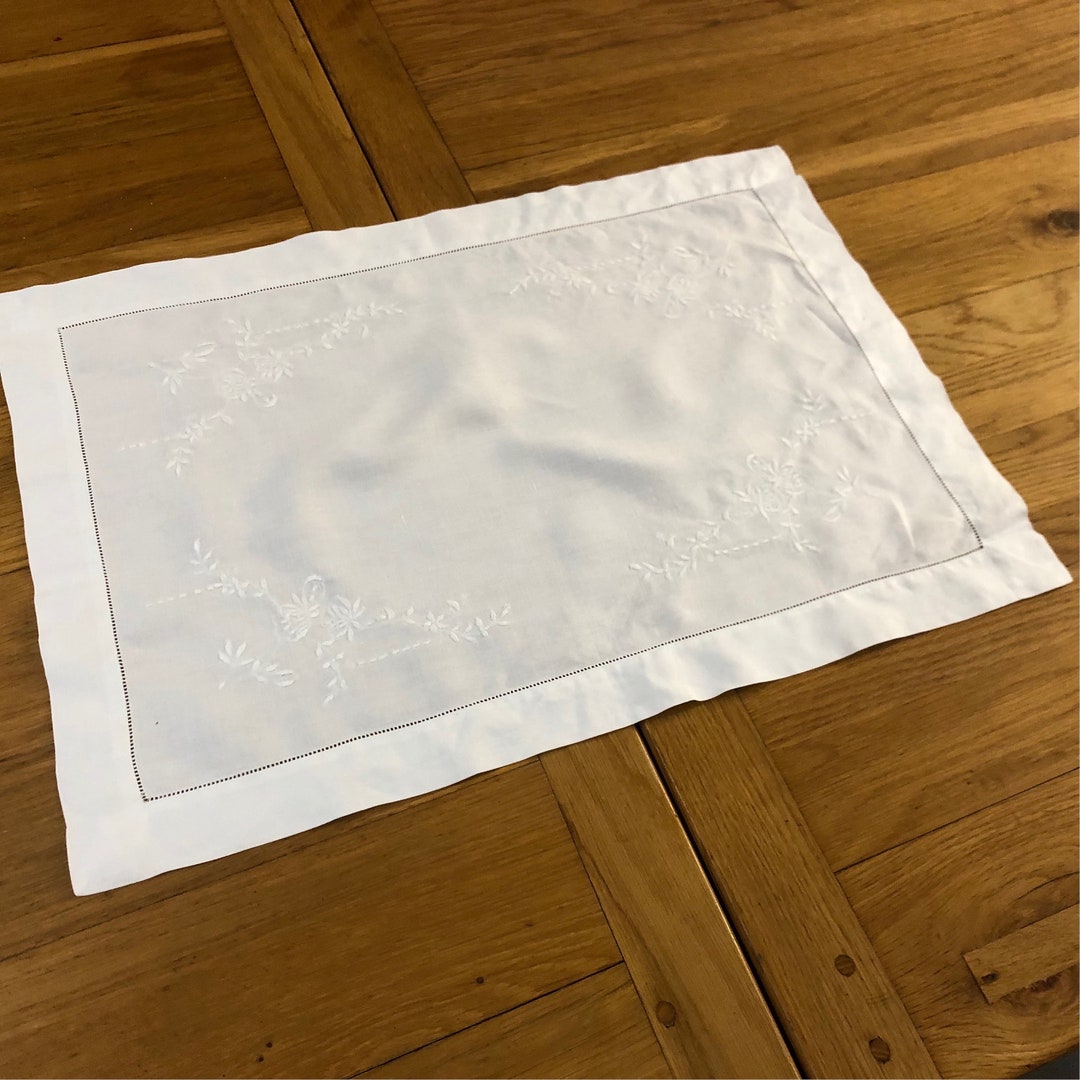 Vintage Hand Embroidered Tablecloth Small Placemats Dressing Table Mats ...
