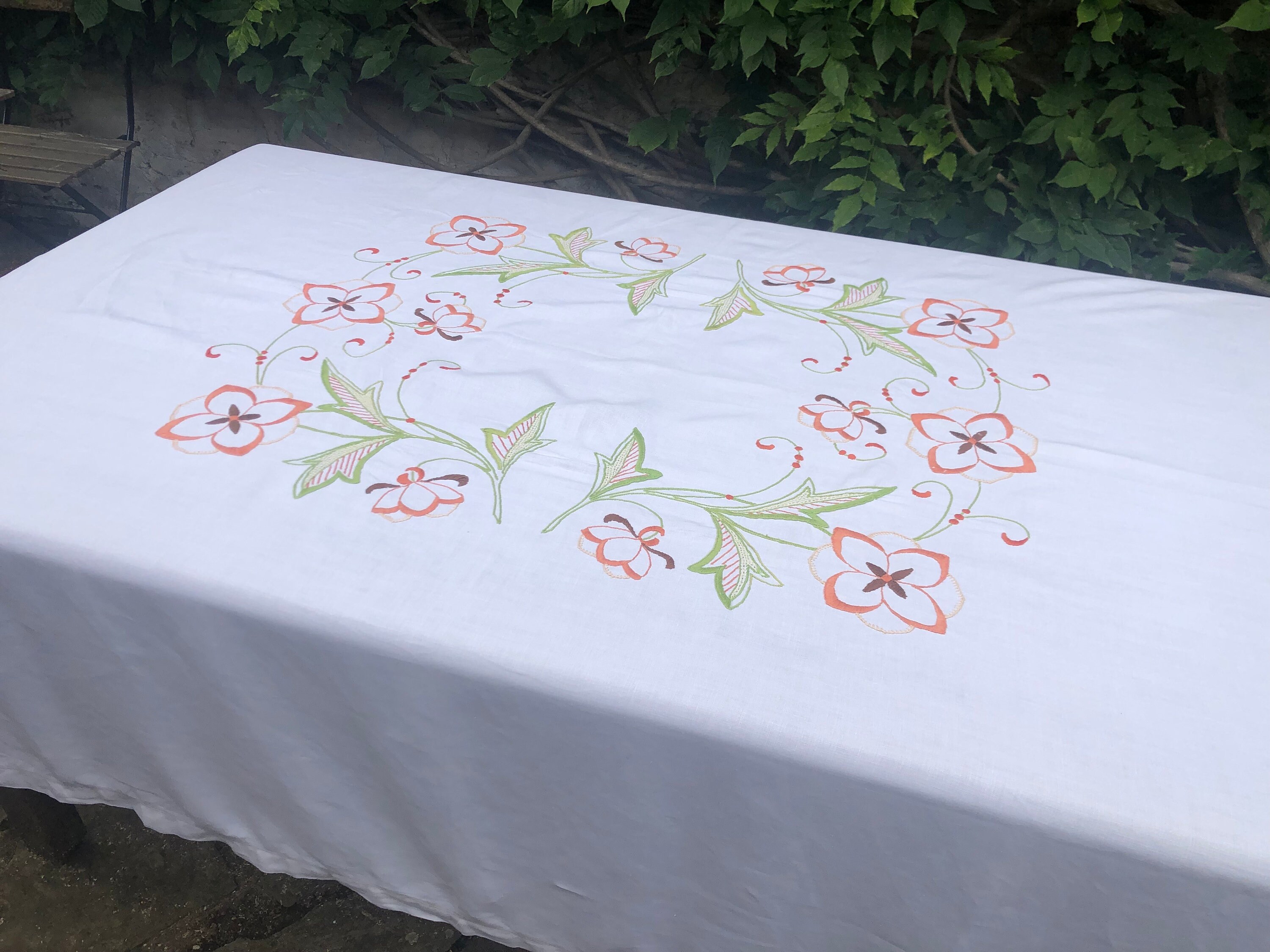 Vintage Flower Hand-made Embroidered Tablecloth Linen Wedding - Etsy