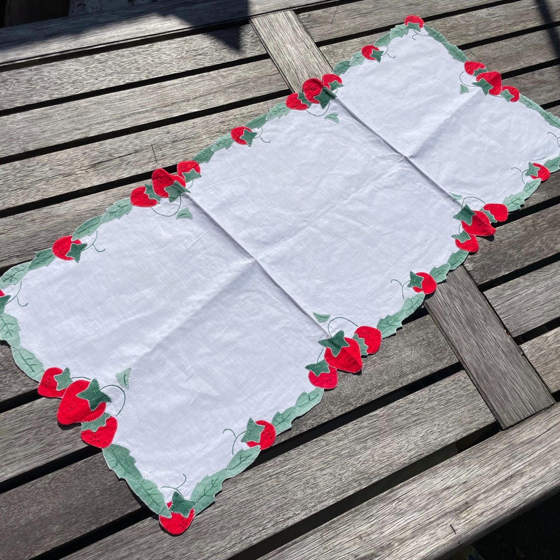 Vintage Hand Embroidered Strawberry Tablecloth Table Runner Fun for ...