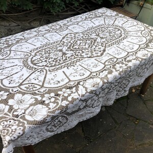 Vintage Large Lace Tablecloth Table Covering Genuine Nottingham Lace ...