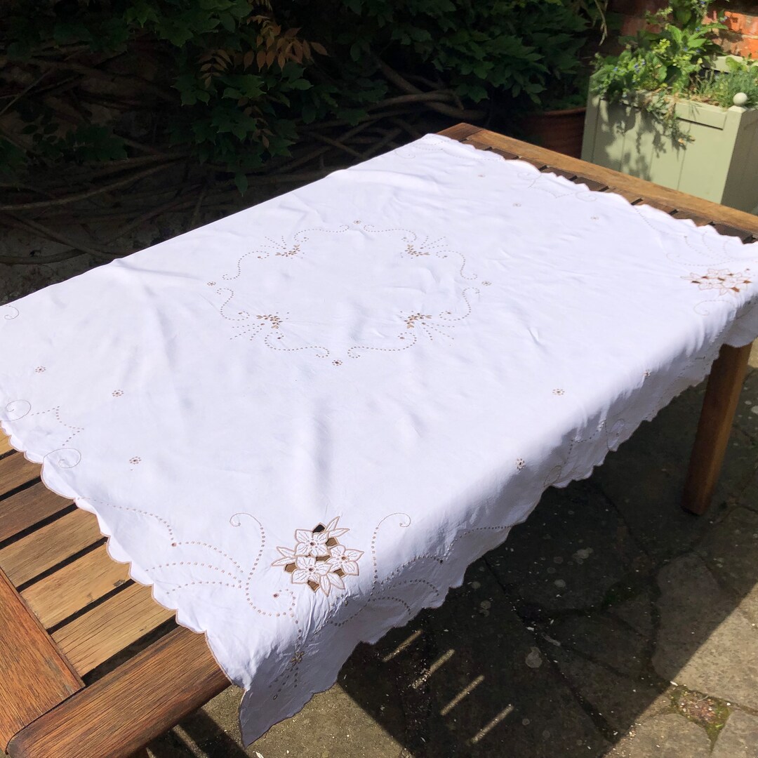 Vintage Embroidered Hand Made Madeira Tablecloth Flower Hand Made - Etsy
