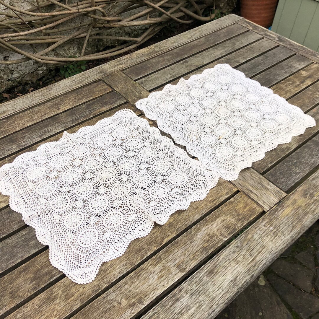 Vintage Hand-made Crochet Table Mats Dressing Table Mats Dollies Set of ...