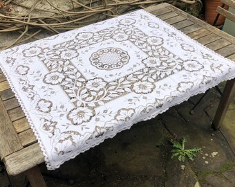 Vintage Large Lace Tablecloth Table Covering Genuine Nottingham Lace ...