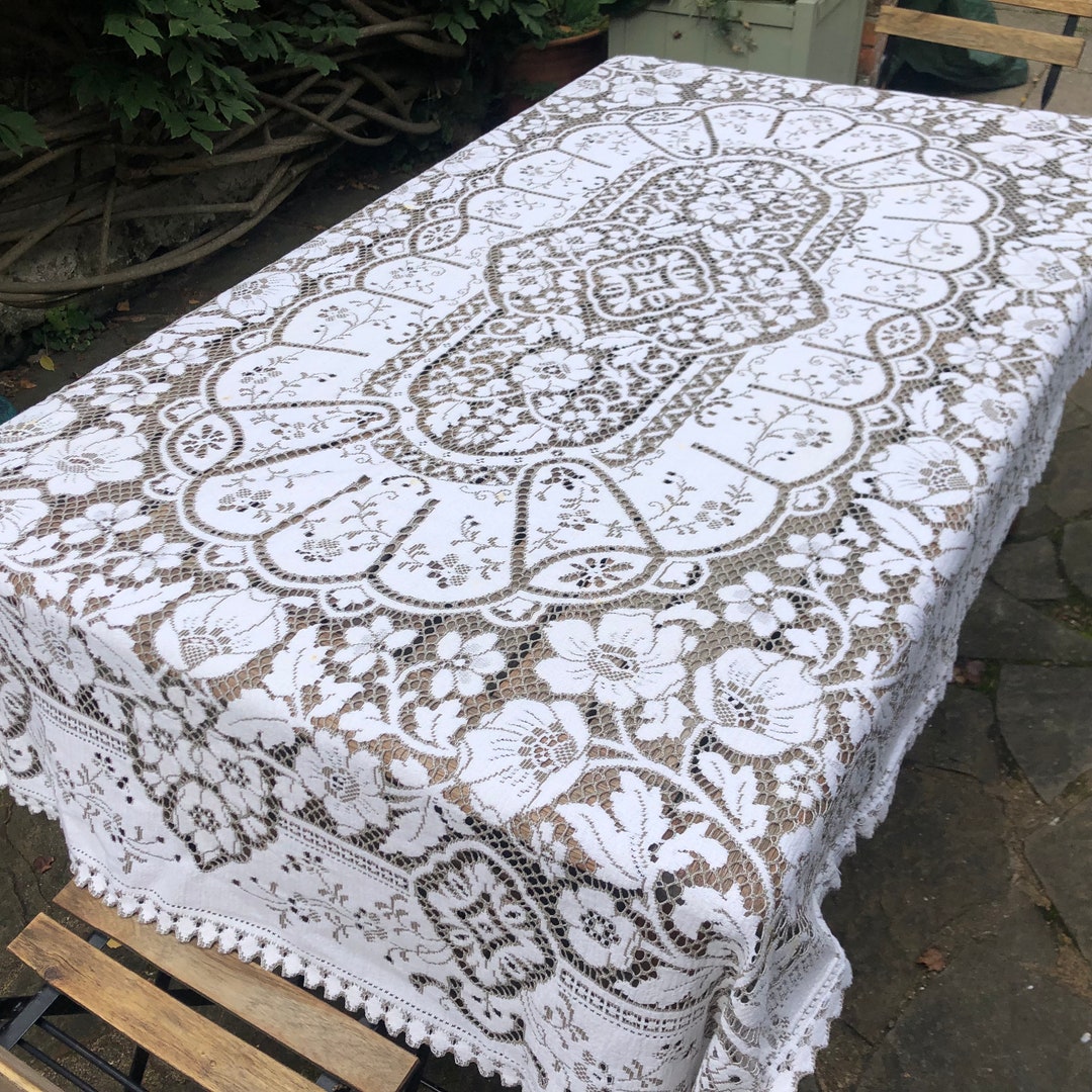 Vintage Large Lace Tablecloth Table Covering Genuine Nottingham Lace ...