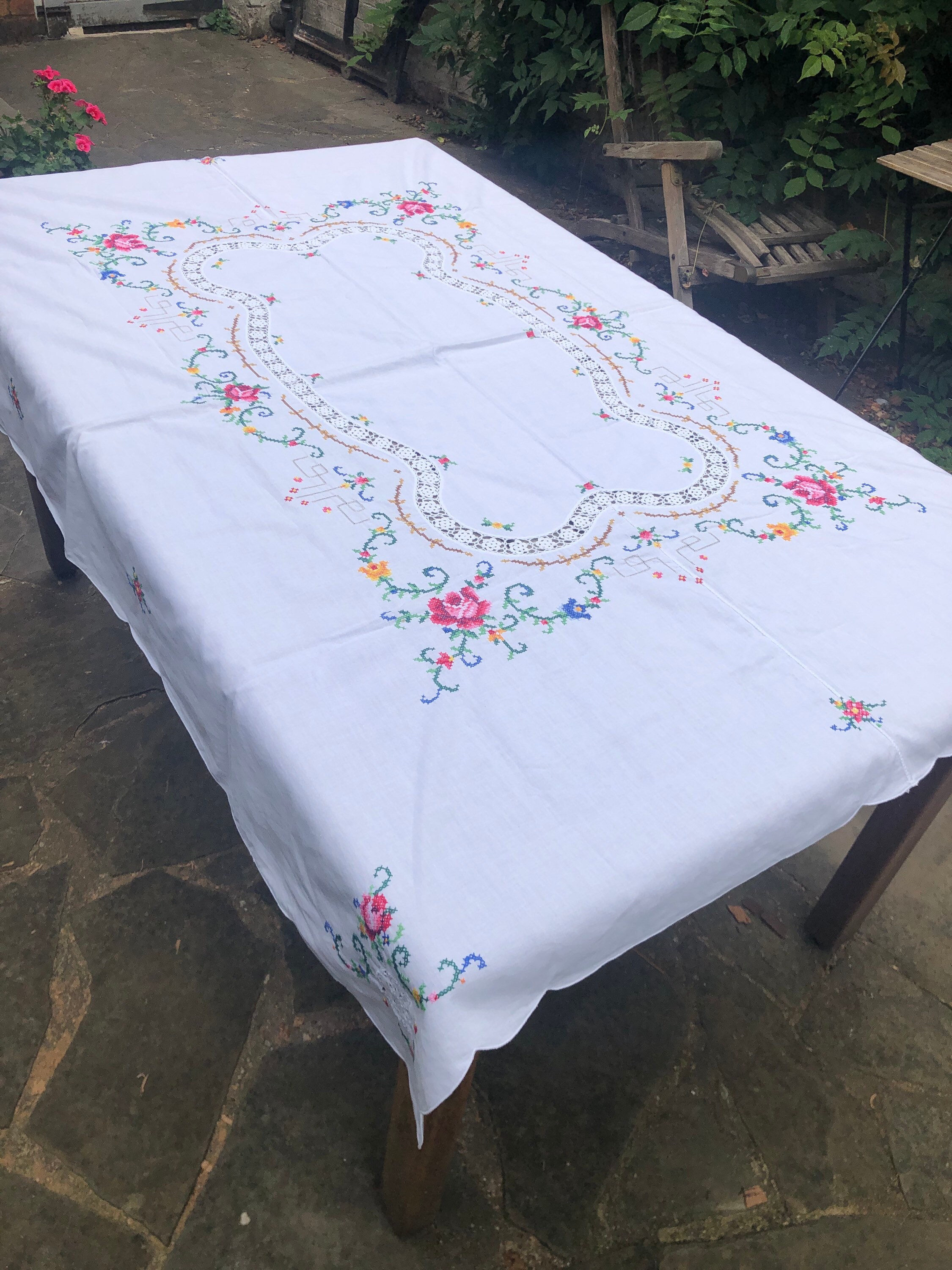 Vintage Embroidered Cross Stitch Hand Made Tablecloth Flower Tea Party ...