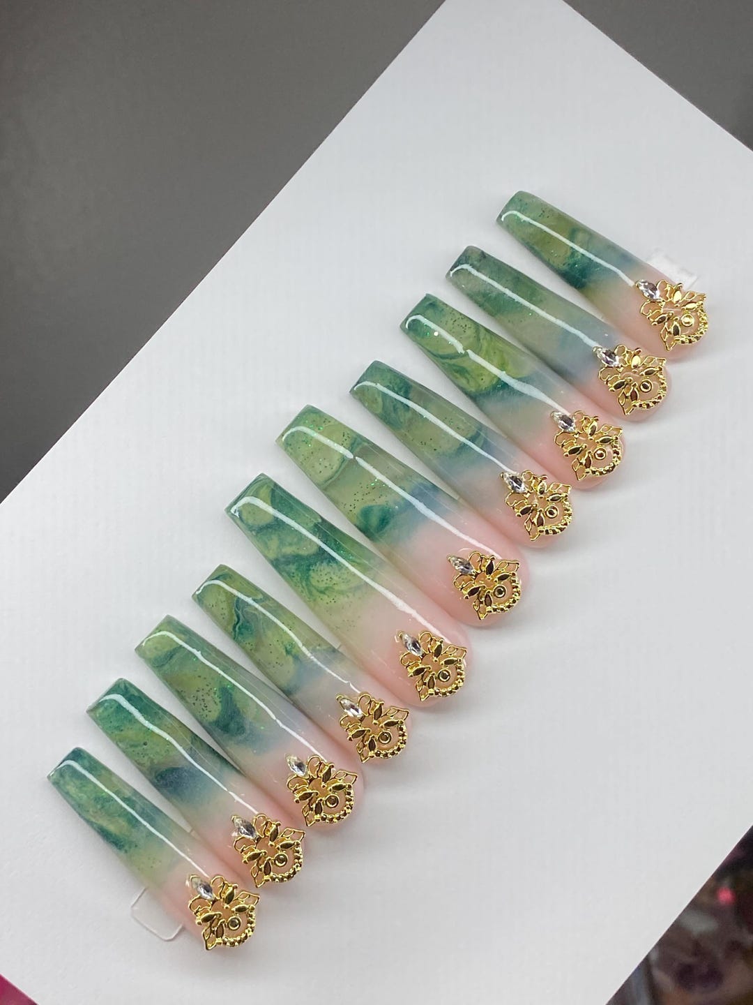 Bamboo Trippin| 10pc Luxury Acrylic Press on Nail Set| Acrylic Ombré ...