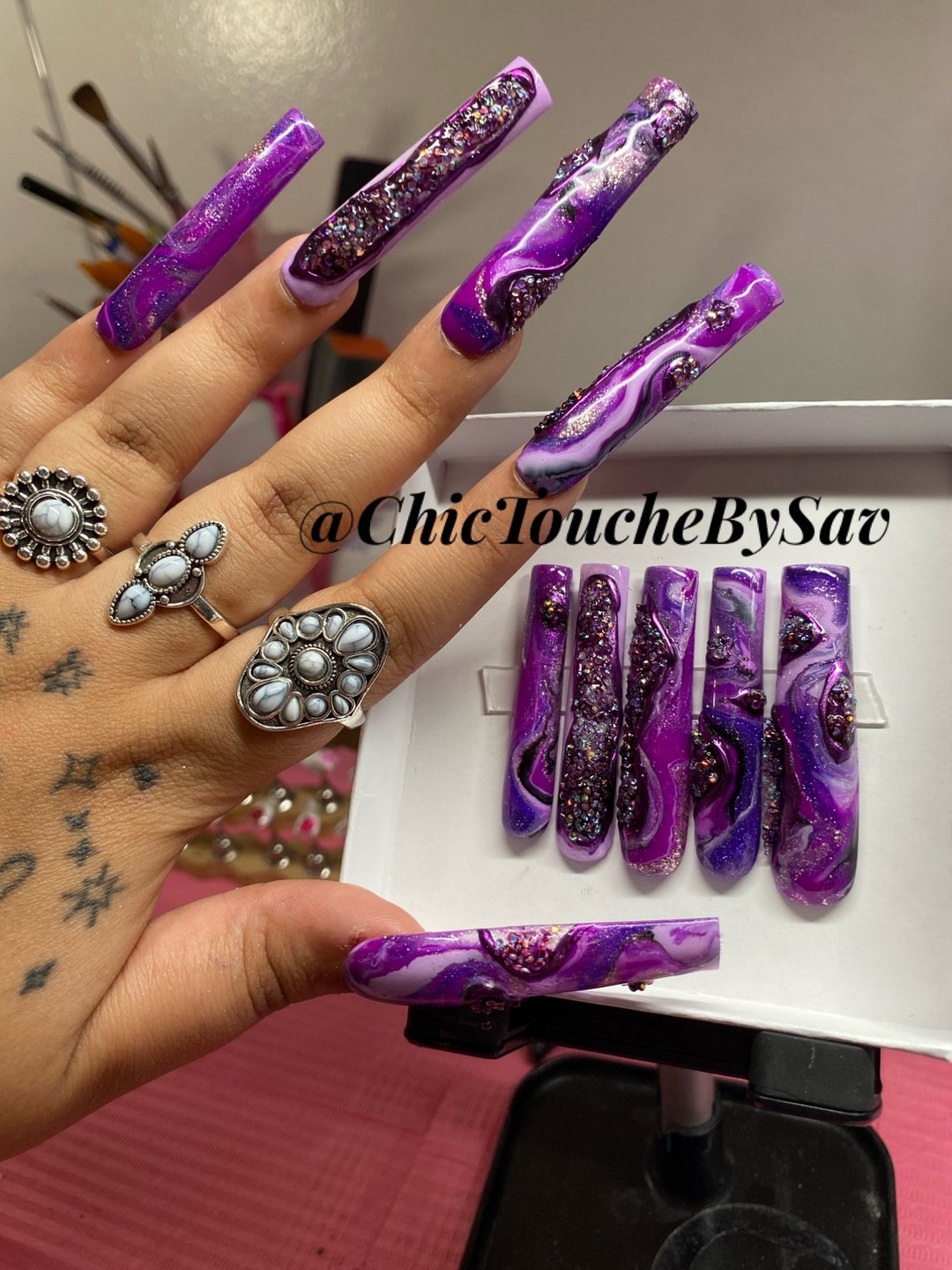 Amethyst Geode| 10 Pc Luxury Press on Nail Set| Geode Crystal Nails - Etsy