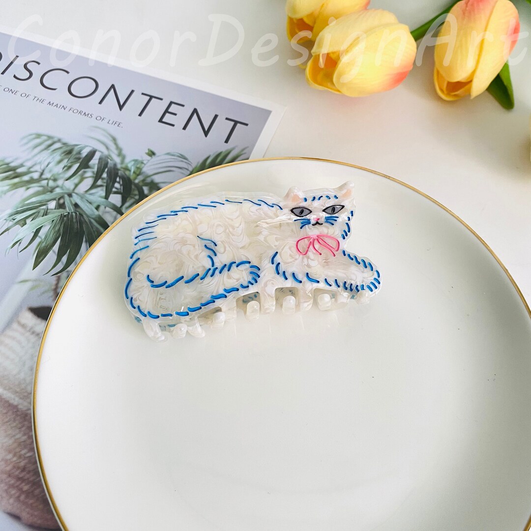Cute Persian Cat Hair Claws, Vintage White Blue Green Eyes Persian Cat ...