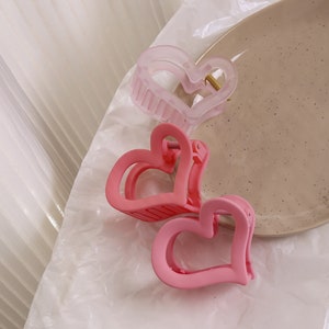 Cute Pink Peach Heart Hair Claw Clip, Pink Elegant Hair Claws for Women ...