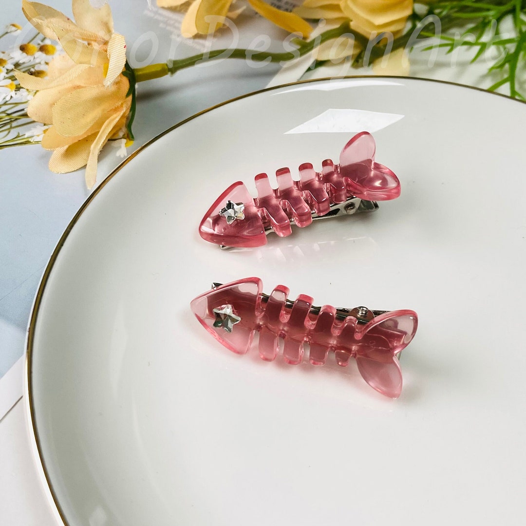 A Pair of Pink Fishbone Hair Clips,y2k Vintage Star Pink Fishbone Clip ...