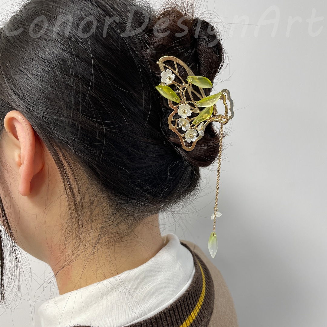 Vintage Jasmine Tassel Butterfly Hair Claw Clips, Elegant Golden ...