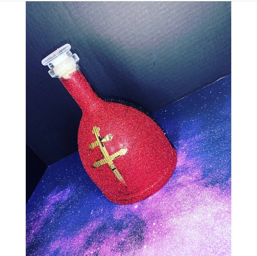 Custom Bottle- Dusse - Etsy