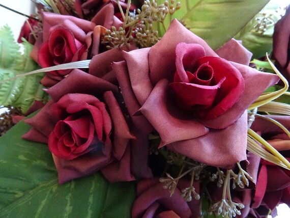 Bouquet of Dark Red Roses Ferns Artificial Roses Artificial Flowers Artificial Flowers Decoration Etsy Canada