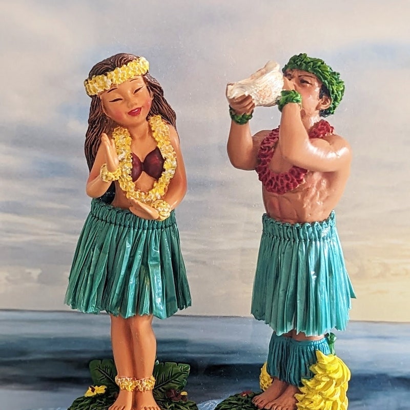 Dashboard Hula Dancer - Etsy
