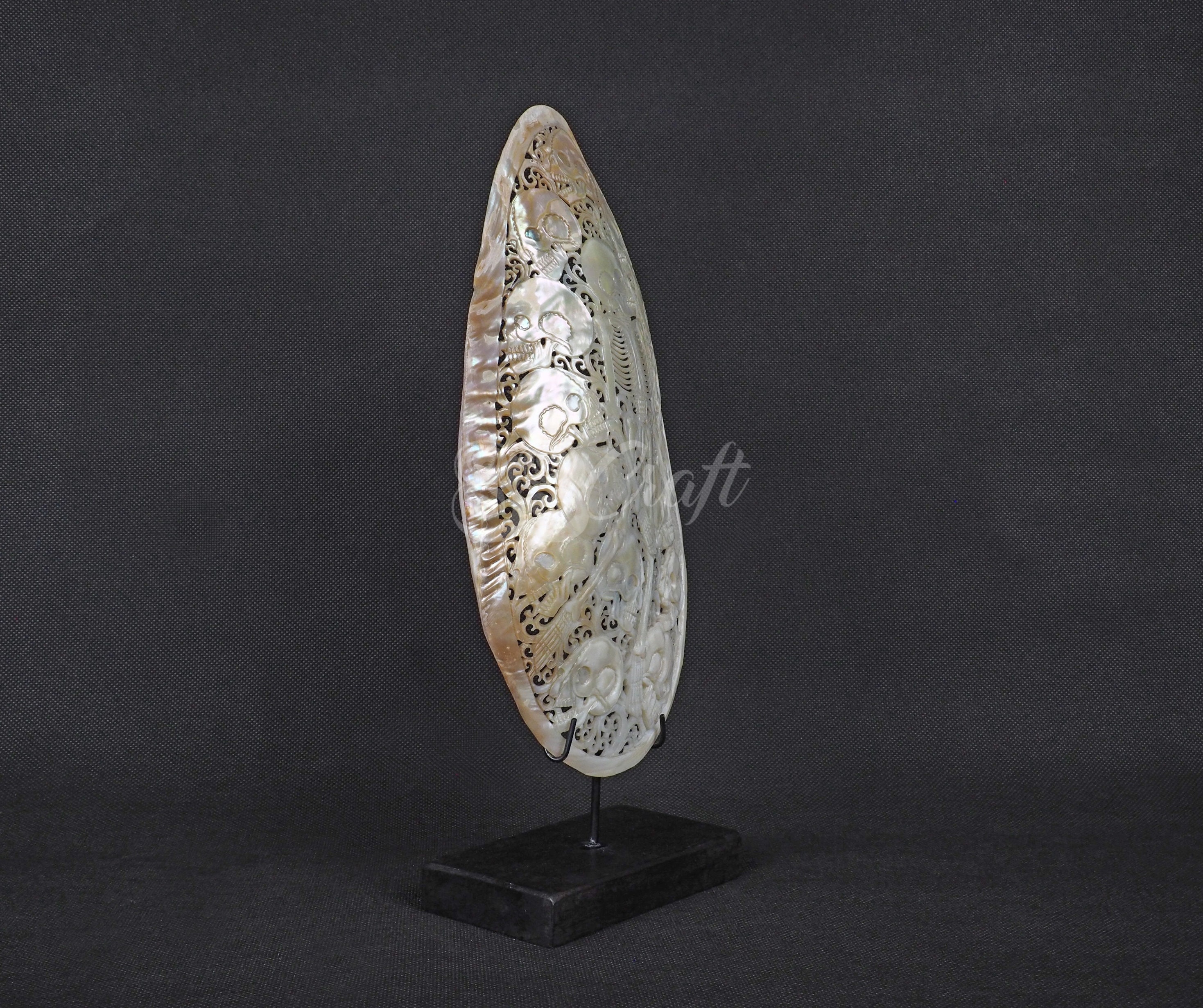 Natural Mussels Clam Shell Carving Skull Model on Stand Large - Etsy