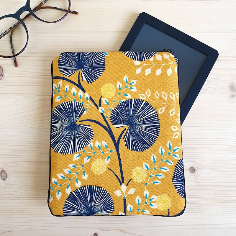 E Reader Cover - Etsy