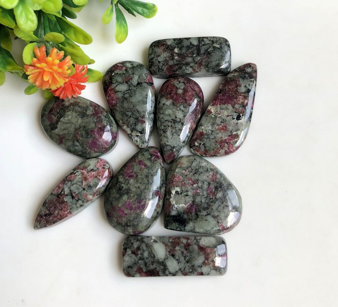 Edulite Cabochon, Natural Semi Precious Gemstone, 24 to 31mm Approx Mix ...