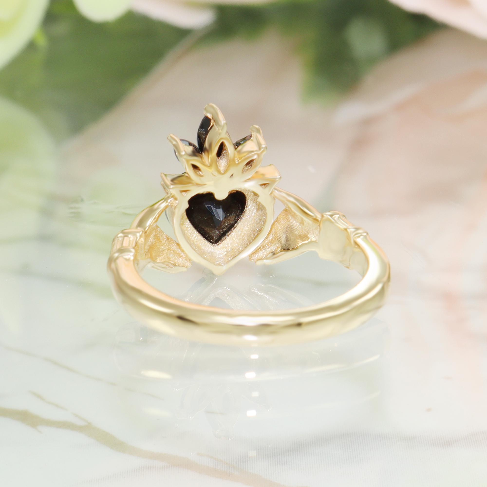 6mm Heart Shape Black Onyx Claddagh Engagement Ring, Crown Black Onyx ...