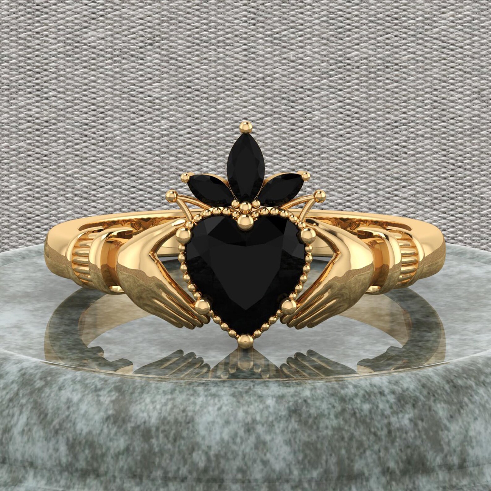 6mm Heart Shape Black Onyx Claddagh Engagement Ring, Crown Black Onyx ...