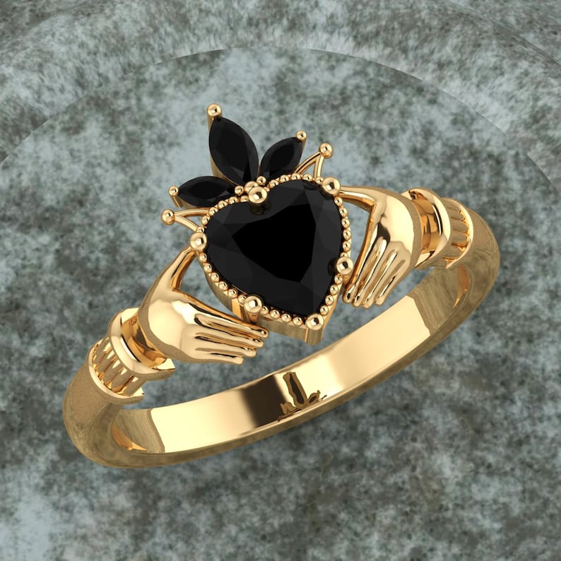 6mm Heart Shape Black Onyx Claddagh Engagement Ring, Crown Black Onyx ...