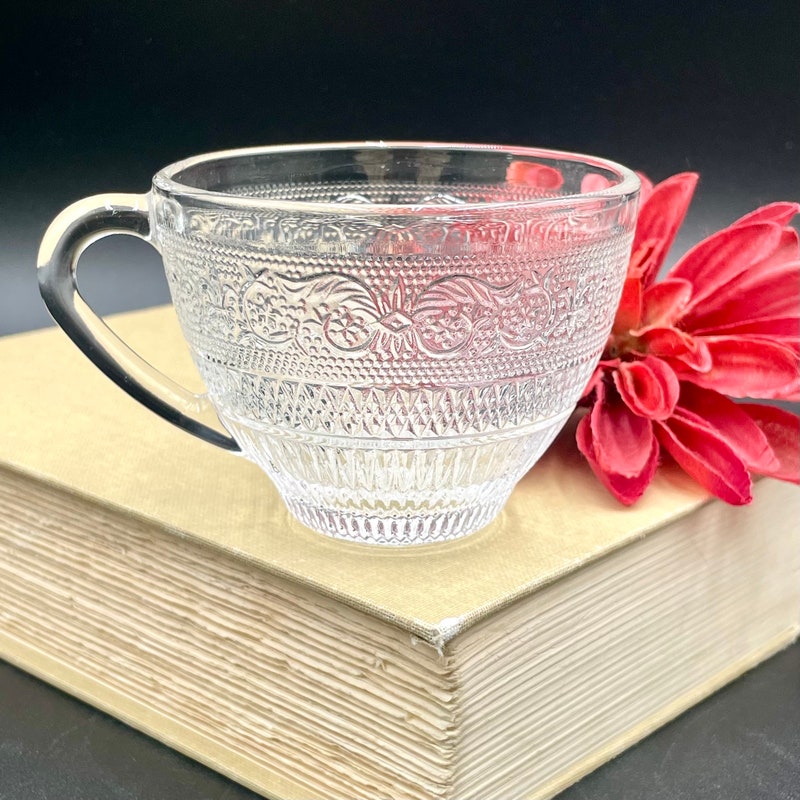 Kig Indonesia Glassware - Etsy