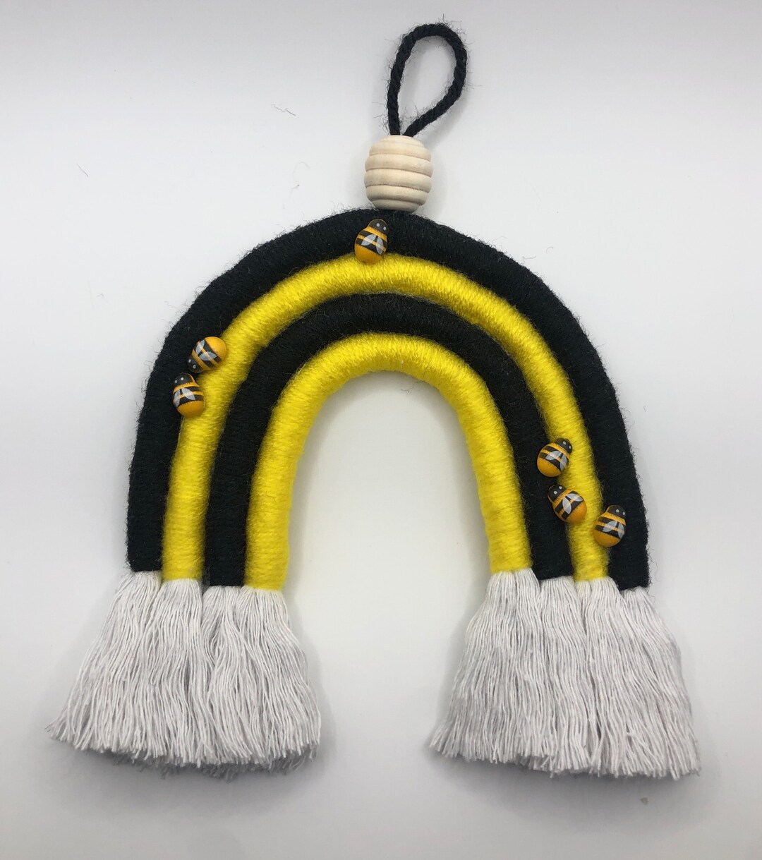 Bumble Bee Macrame Rainbow - Etsy