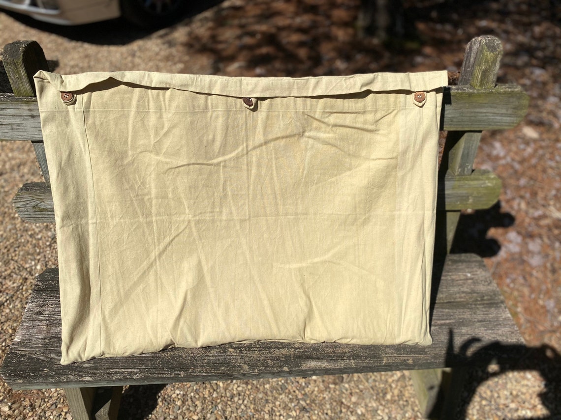 Sensational Vetiver Grass and Neem Meditation Mat Colored With ...